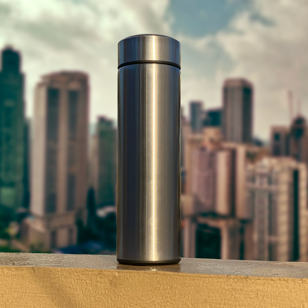 Custom Metallic Flask – Tailored Projects
